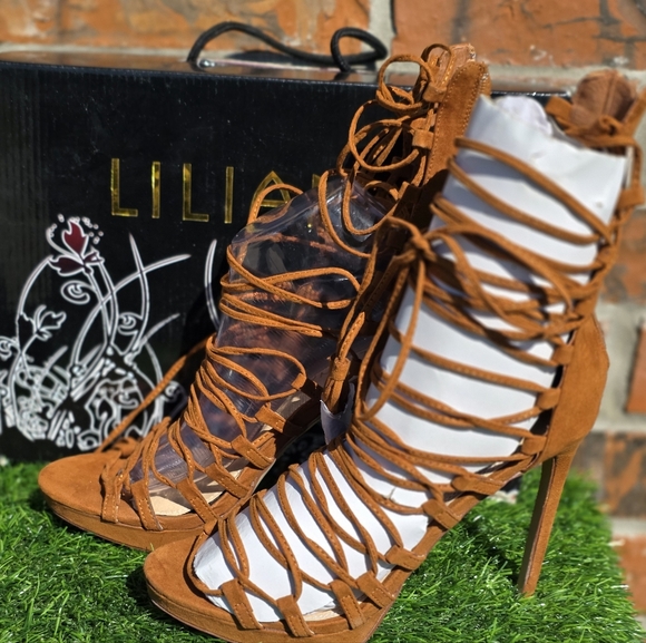 Liliana | Shoes | Liliana Ivanka Caramel Calf Wrap Gladiator Heels ...